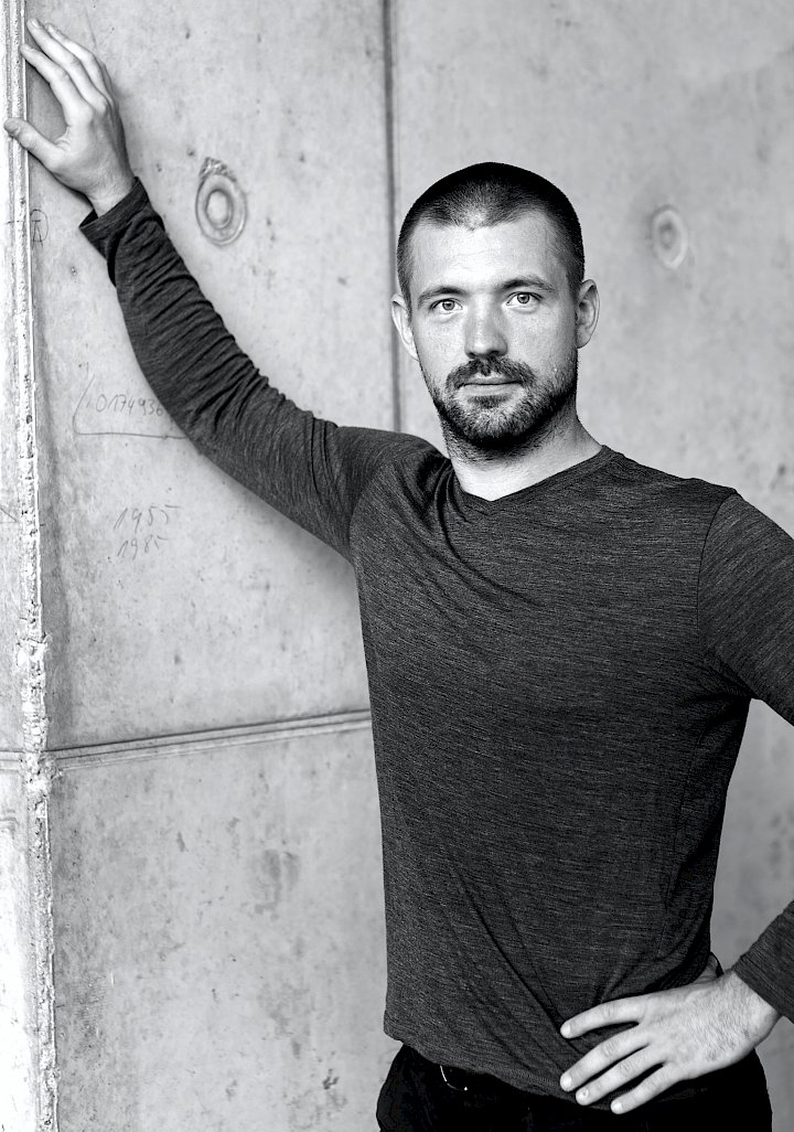 Kula Compagnie — Slava Kushkov